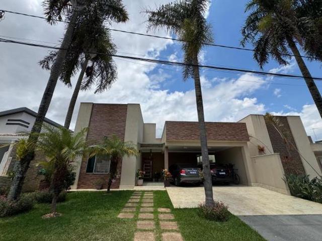 R.10A Vicente Pires/453m²/3Quartos/Suíte Visita/Lavanderia/2Vagas