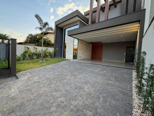 R.12 VP/500m²/4suítes/2closets/escritório/arm planej/lavanderia/piscina+hidro