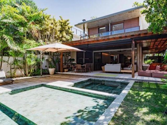 R$ 13.000.000,00 PÉ NA AREIA EM MARESIAS CASA 5 SUÍTES | CASA A VENDA 11 9 9194 5074 WhatsApp