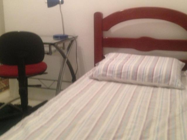 R$ 1.200,00 QUARTO AMPLO E INDIVIDUAL Muito bem situado