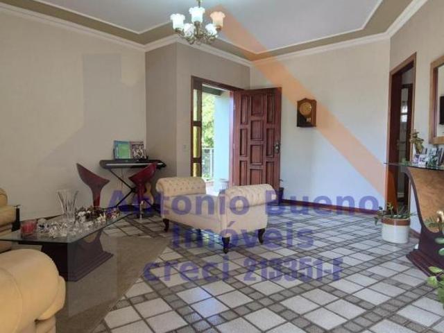 R$ 1.699.000,00 Casa 4 dormitórios sendo 2 suítes, Jd. Florestal Jundiaí/SP