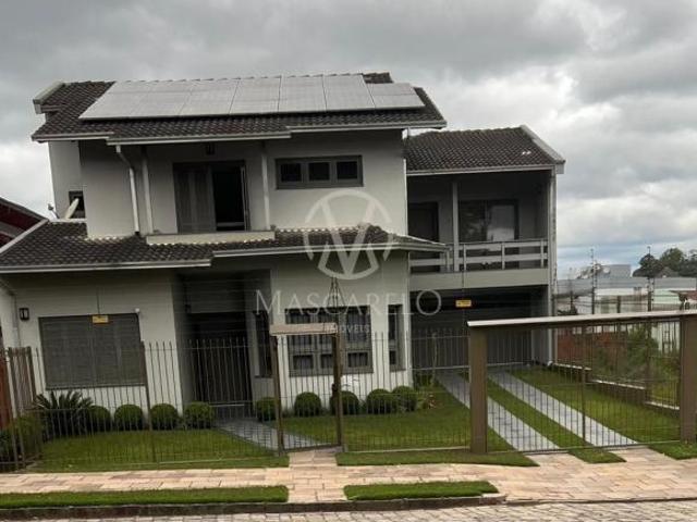 R$ 1.780.000 BAIRRO INTERLAGOS CASA COM 2 PAVIMENTOS