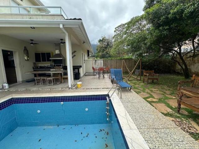 R$ 2.200.000,00 Maresias, cass 4 suites 11 9 9194 5074 WhatsApp. 24h