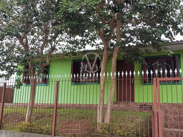 R$ 360.000 Casa com 3 dormitórios semimobiliada no Bairro São Caetano em Caxias do Sul