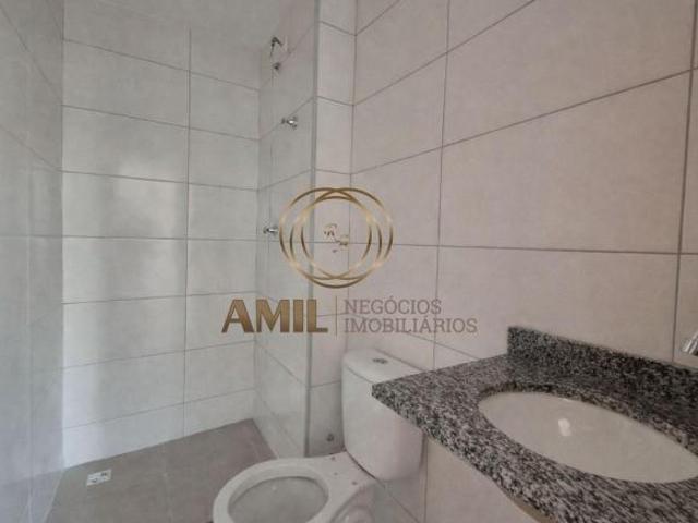 RA Amil vende apartamento duplex com 02 quartos, com 104 m², no Parque Flamboyant, Edifício Milleniu