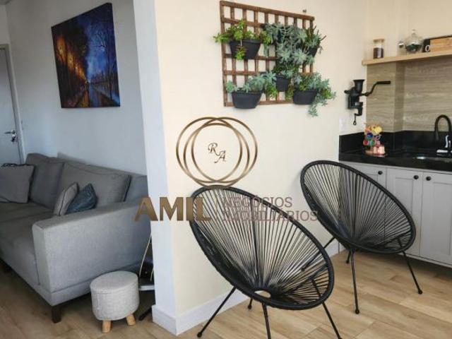 RA AMIL VENDE Apartamento 72M² Jardim Uirá, 2 Dormitório, 1 Suíte, Varanda gourmet com churrasqueira