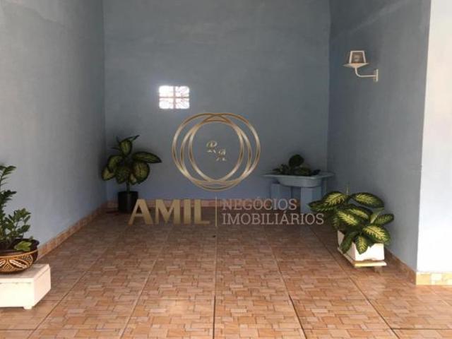 RA AMIL VENDE CASA 150,00 m² área construída, 03 quartos, Jardim das Indústrias, Jacareí, SP