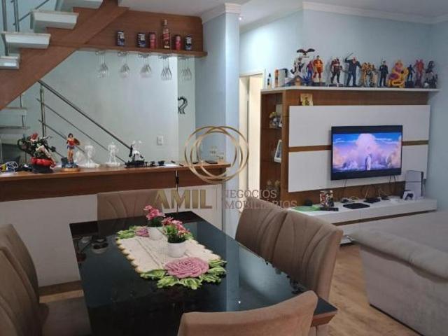 RA AMIL vende Casa Sobrado, 4 Quartos sendo 1 suíte, 259m², Condomínio Bell Park, Jd. Uirá, São José