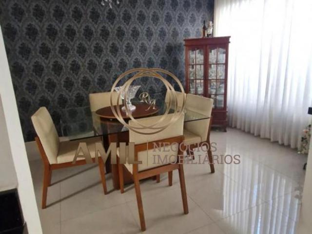 RA AMIL vende casa sobrado, 5 suites, A/C 352m², Terreno 450, Res Jaguary Urbanova, São José dos Cam