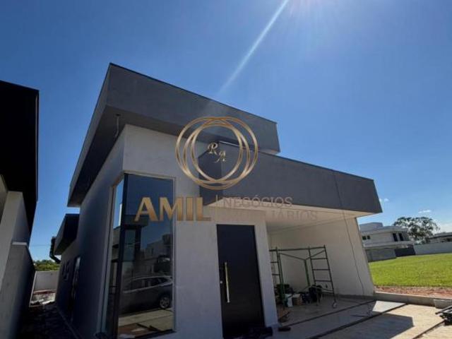 RA AMIL vende Casa Sobrado, Condomínio Vereda dos Campos, 03 dormitórios, 03 suítes, 218 m², São Jos