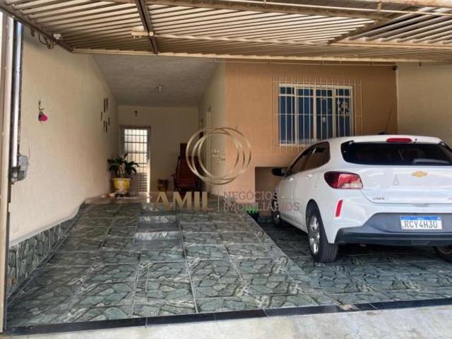 RA AMIL vende, Casa Sobrado Jardim Morumbi, 3 dormitórios com 2 suítes 165m² SJCampos