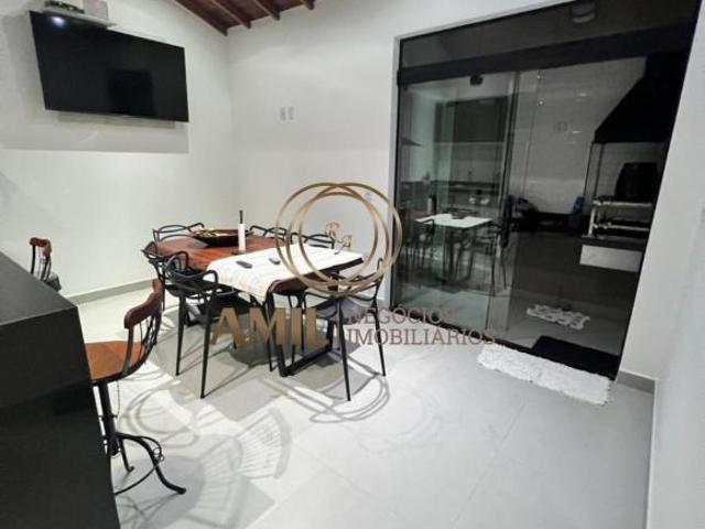 RA AMIL vende casa térrea, 2 quartos sendo 01 suíte, 88m², Condomínio Paradise, Eugênio de Melo, São