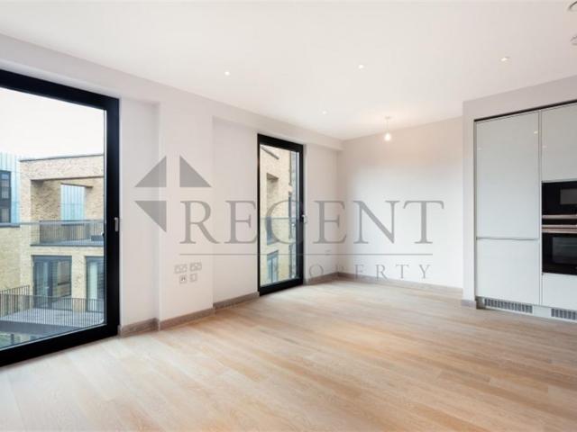 Ram Quarter, Drapers Yard, SW18 1 bed apartment to rent £2,200 pcm £508 pw