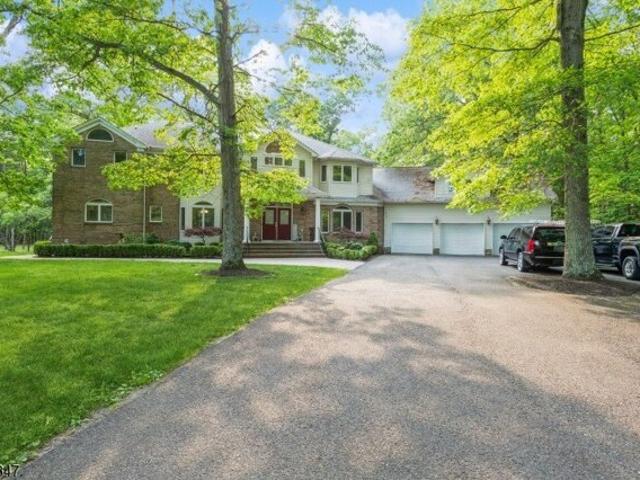 Ramapo Ct, Colts Neck, Home For Sale