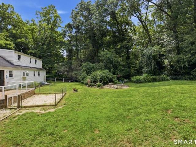 Ramblewood Dr, Branford, Home For Sale