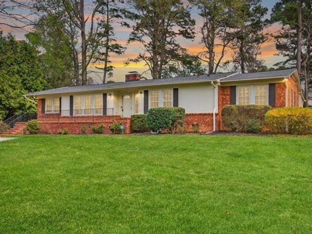 Ramblewood Dr, Greensboro, Home For Sale