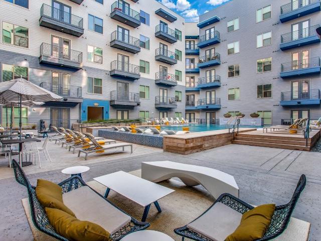 Ramble & Rose 1 Bedroom Apartment for Rent at 501 W Rosedale St, Fort Worth, TX 76104