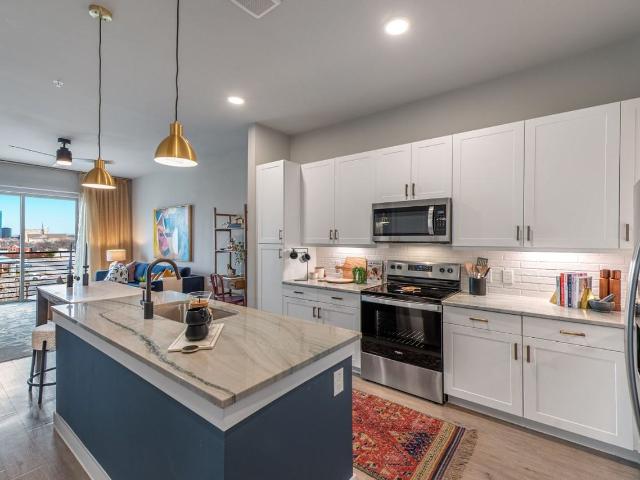 Ramble & Rose 1 Bedroom Apartment for Rent at 501 W Rosedale St, Fort Worth, TX 76104