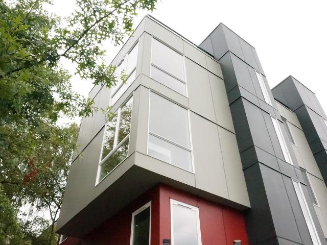 Ramiro's Place Studio Apartment for Rent at 200 10th Ave E, Seattle, WA 98102 Broadway
