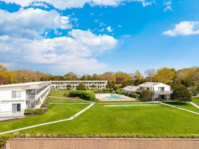 Rampasture Rd Unit,hampton Bays, Property For Sale