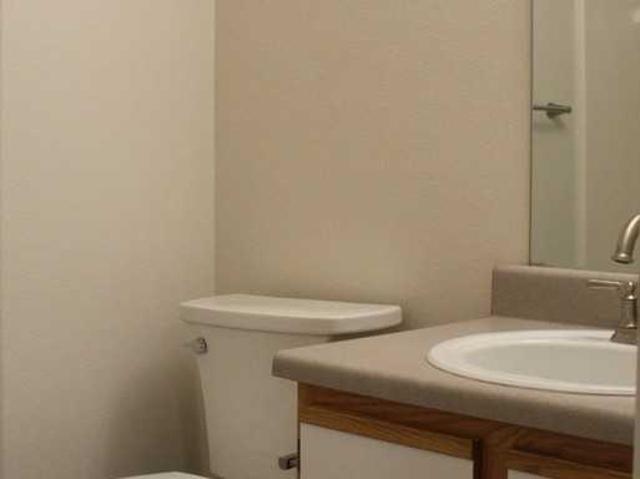 Ram's Park Apartments 3 Bedroom Apartment for Rent at 2226 W Elizabeth St, Fort Collins, CO 80521 Rogers Park