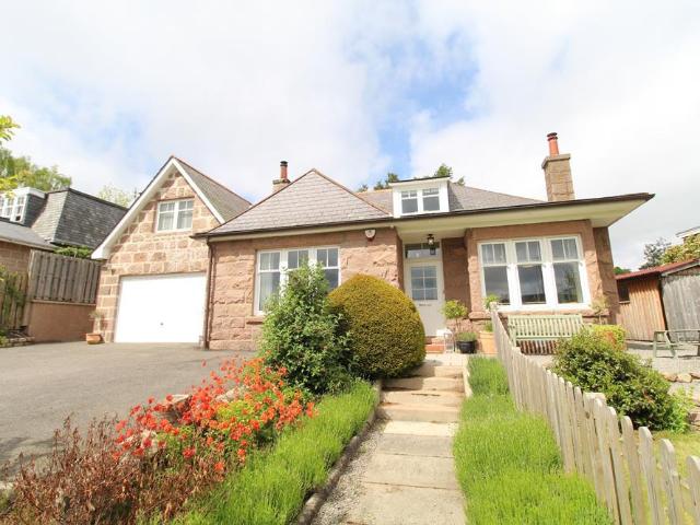 Ramsay Road, Banchory, AB31 5 bed detached house to rent £2,300 pcm £531 pw