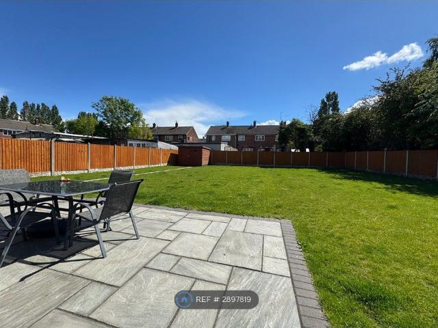 Ramskir View, Doncaster DN7, 3 bed bungalow to rent, £1,250 pcm | PrimeLocation