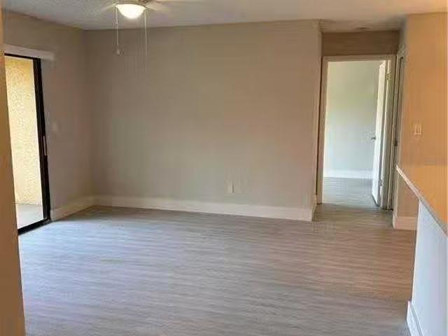 Ranch, Low Rise 1 3 NAPLES, FL 2226 Arbour Walk Cir #1914