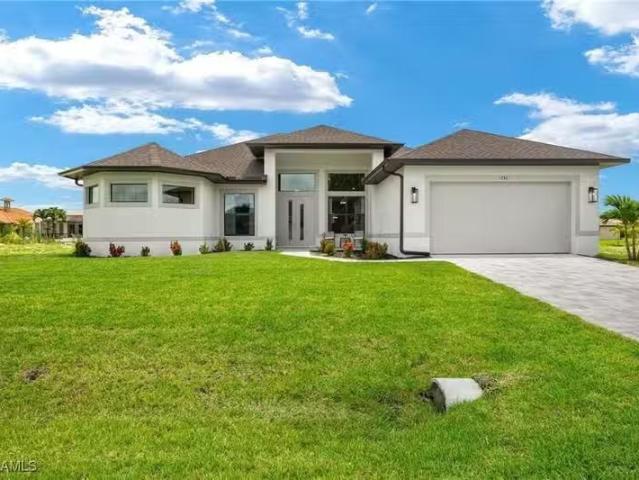 Ranch, One Story, Single Family Residence Cape Coral, FL 17.