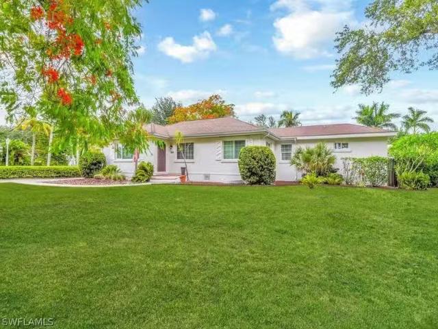 Ranch, One Story, Single Family Residence Fort Myers, FL 18.