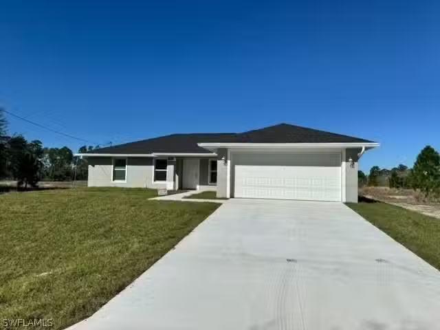 Ranch, One Story, Single Family Residence LEHIGH ACRES, FL.