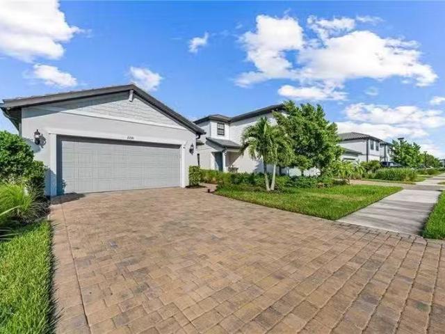 Ranch, Single Family Residence NAPLES, FL 2208 Yellowfin Cir