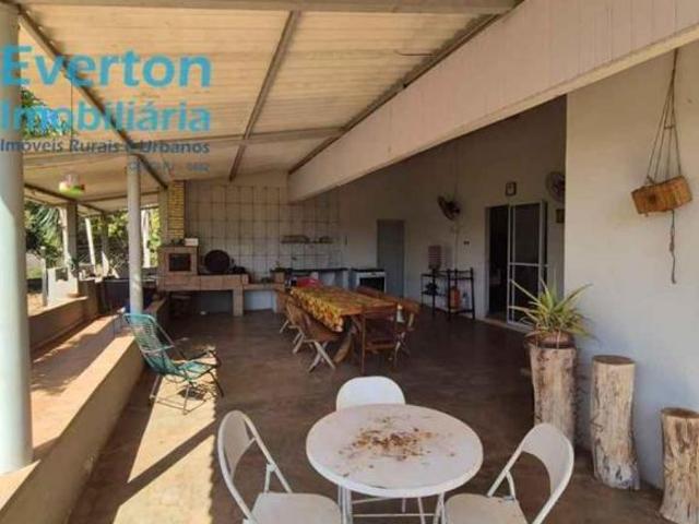 Rancho 2.700m2 Condomínio Vale do Miranda Moradia, lazer e pescaria. Casa 04 quartos/suítes, sen