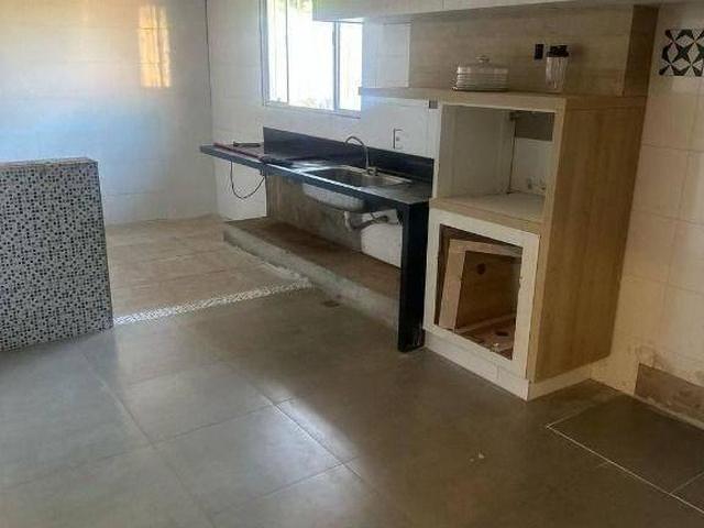 Rancho com 3 dormitórios à venda, 290 m² por R$ 450.000,00 Vale São Luiz Iacanga/SP