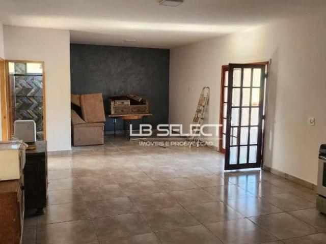 Rancho com 3 dormitórios à venda, 290 m² por R$ 840.000,00 Uberlândia Uberlândia/MG