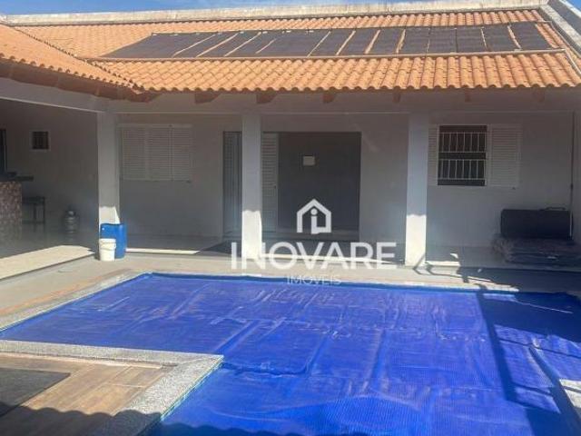 Rancho com 3 dormitórios à venda por R$ 650.000,00 Centro Buriti Alegre/GO