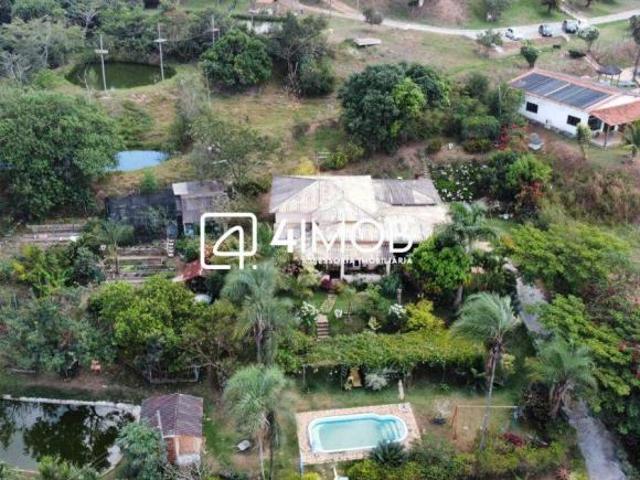 RANCHO COMPLETO À VENDA – LAZER, CONFORTO E NATUREZA EM HARMONIA