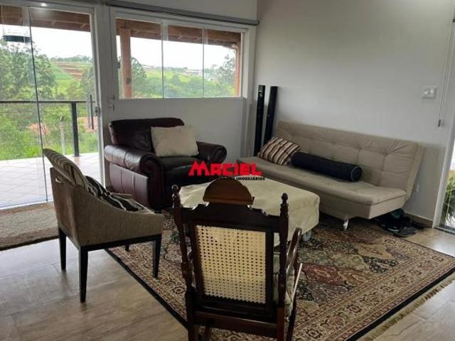 RANCHO CELEBRAI, UM LUGAR ACONCHEGANTE PRA REUNIR OS AMIGOS E TAMBÉM PRA UMA RENDA EXTRA, UM REFÚGIO
