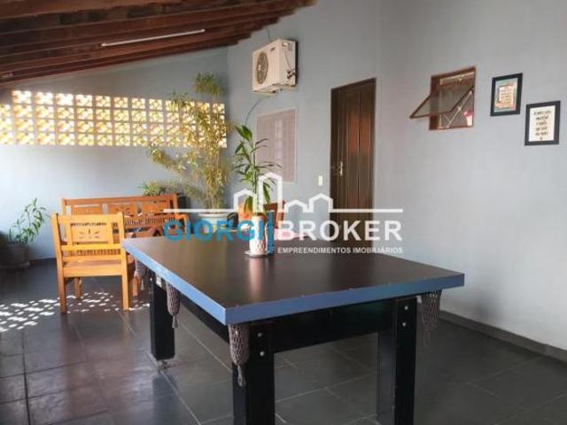 Rancho à venda em Fronteira MG no bairro Fronteira com 2 quartos, 1 sala, 2 banheiros, 4 vagas de ga