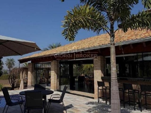 Rancho de Luxo à Venda no Enseada Azul II Casa com 5 Suítes, Varanda Gourmet, Energia Fotovoltaica