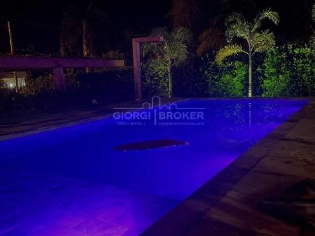 Rancho de luxo com 4 suítes em condomínio de Fronteira MG Condomínio Enseada Azul II: 580m² de pur