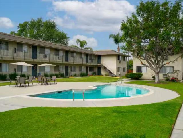 Rancho Del Monte 3070 W Del Monte Dr, Anaheim, CA 92804