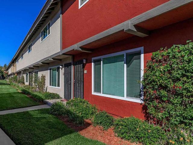 Rancho Del Sol Apartments! 2 Bedroom Apartment for Rent at 10130 Austin Dr, Spring Valley, CA 91977 Spring Valley