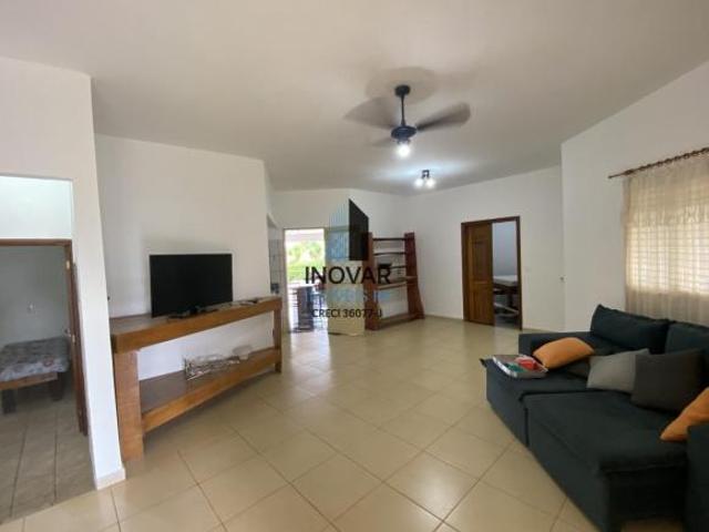 Rancho Vende no Cond. Enseada Azul 1  Fronteira MG