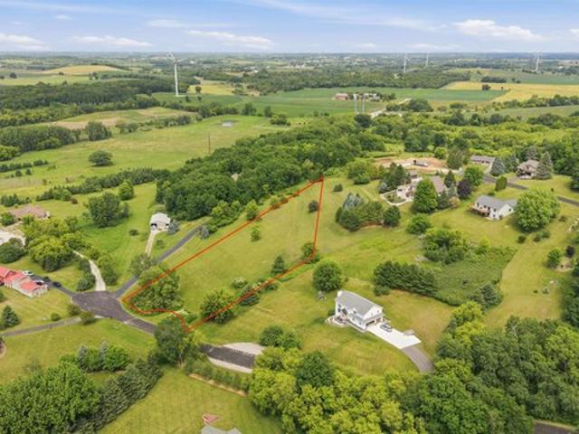 Rancho Viejo Rd, Fond du Lac, WI 54937
