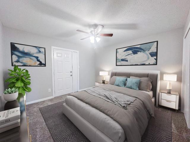 Rand Stockton Apartment Homes 2 Bedroom Apartment for Rent at 5004 Willoway Dr, Knoxville, TN 37912