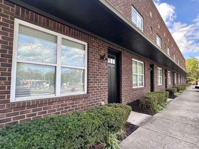 Rand Townhomes 2 Bedroom Apartment for Rent at 425 Sutherland View Way, Knoxville, TN 37919