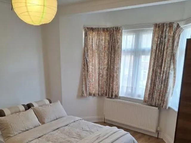 Randall Avenue, London, NW2 7SU, United Kingdom | Room for rent #166651449 | Rentberry
