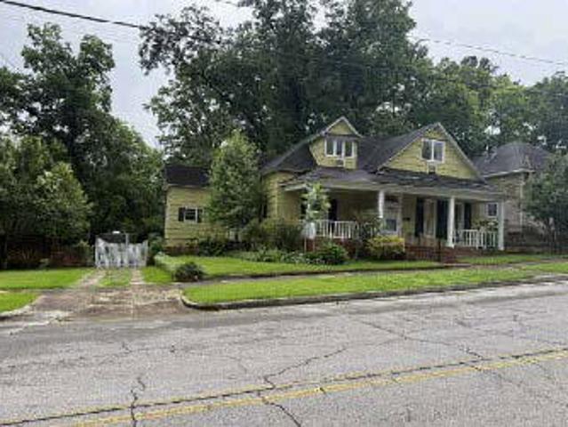 Randall St