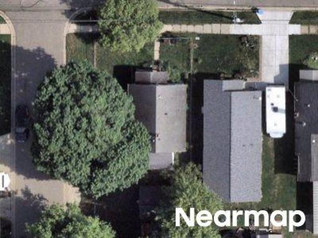 Randall St